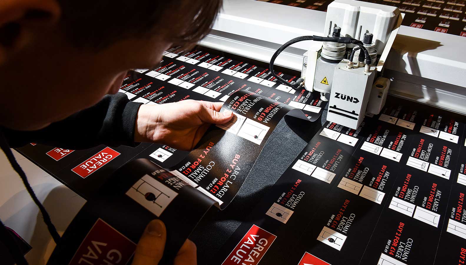 Point of sale signage & display stands printing | Digital Plus