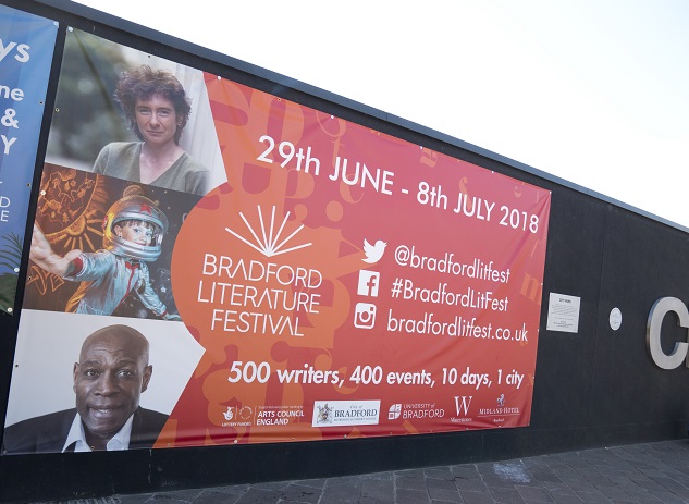 Weatherproof signs and banners for outdoors | Digital Plus